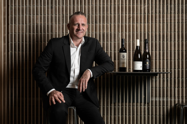 EDV ASX: Endeavour CEO Stephen Donohue to exit