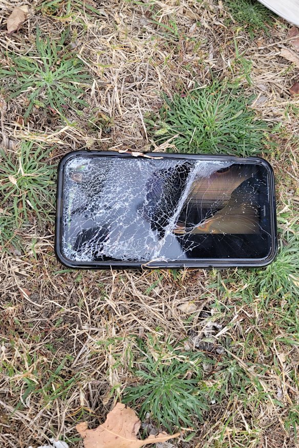 Two men charged after allegedly travelling from Romania to Sydney to ...