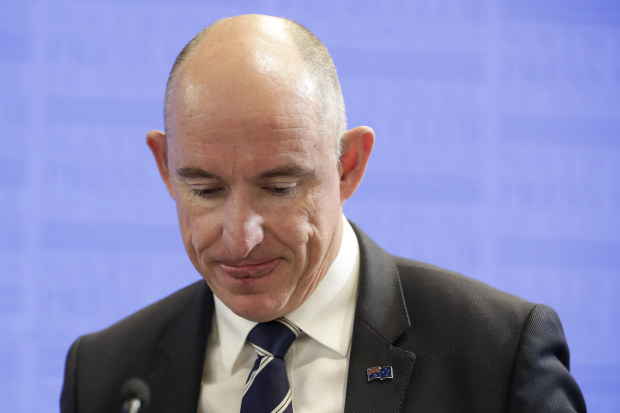 Government backs down on 'robodebt' scheme