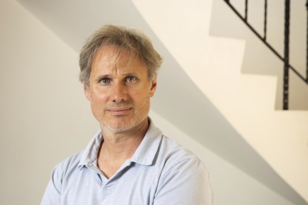 Simon Mawhinney’s Allan Gray shops its Southern Cross, ARN stakes to ...