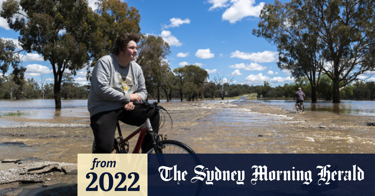 NSW floods: Gooloogong students can’t get to high school because the ...