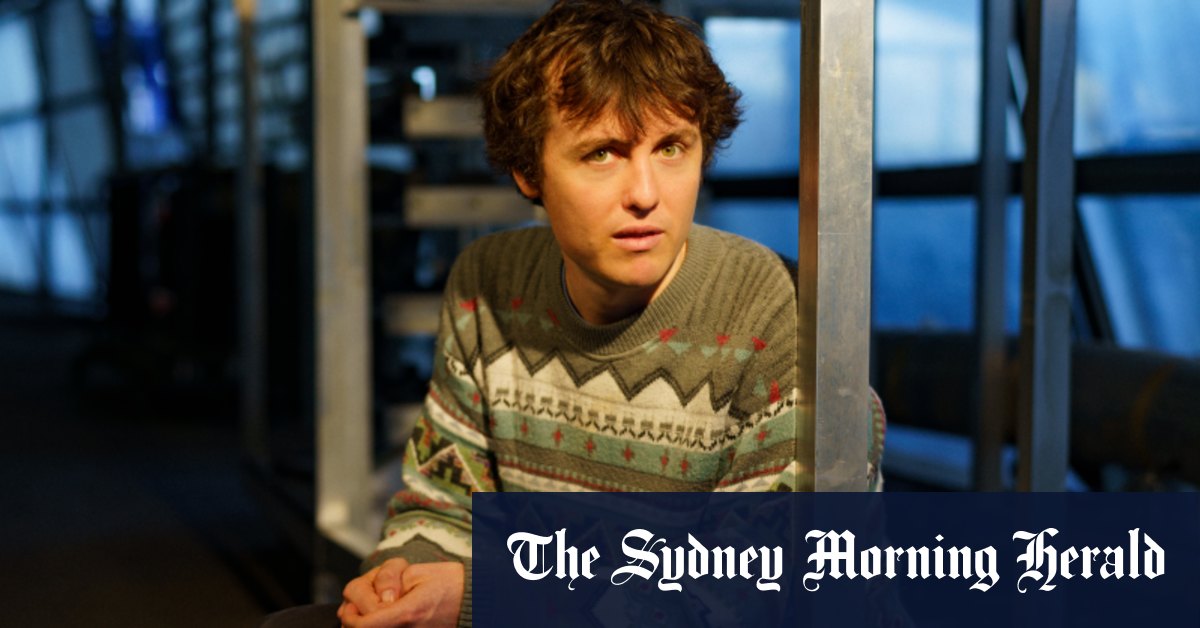 Comedian Sam Campbell at Melbourne International Comedy Festival and ...