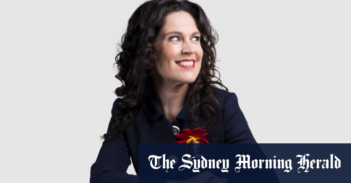 Annabel Crabb on sustainable and vintage fashion, 1950s style, and ...