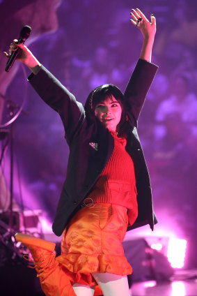 Elton John helped 'Supalonely' singer Benee become the global smash of ...