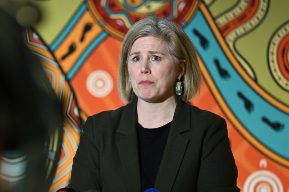 Public health: Legionnaires’ disease outbreak in Melbourne linked to ...