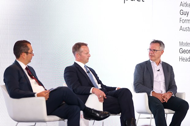 Interest rates: Bill Dudley says government debt is a problem for market