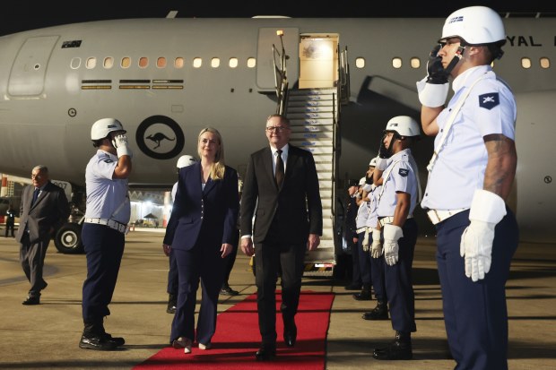 Peter Dutton best suited to handle Donald Trump, Labor facing minority ...