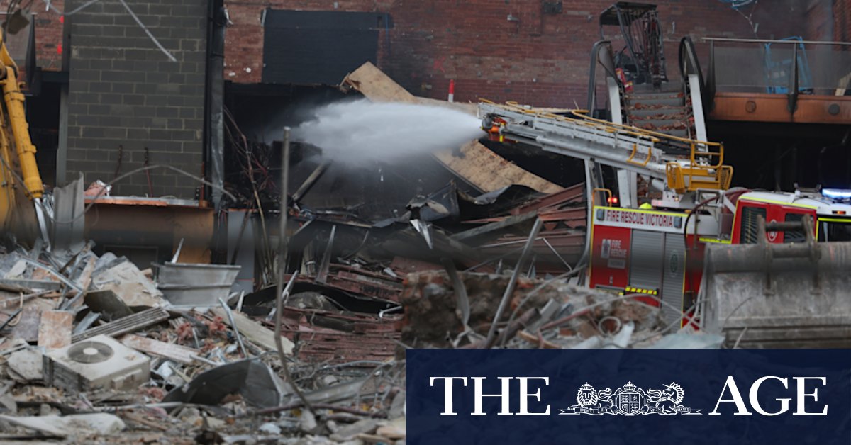 Jam Factory fire: Firefighters battle blaze at Chapel Street precinct