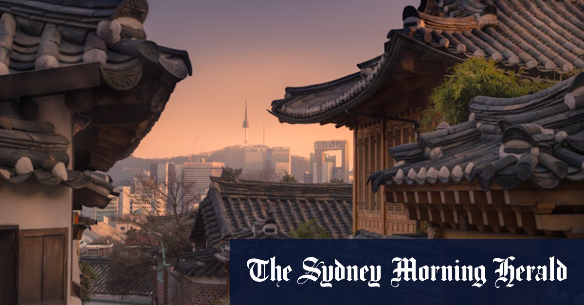 **Option 1 (Concise & Keyword-Rich):** Visit [City Name]: Your Complete ...