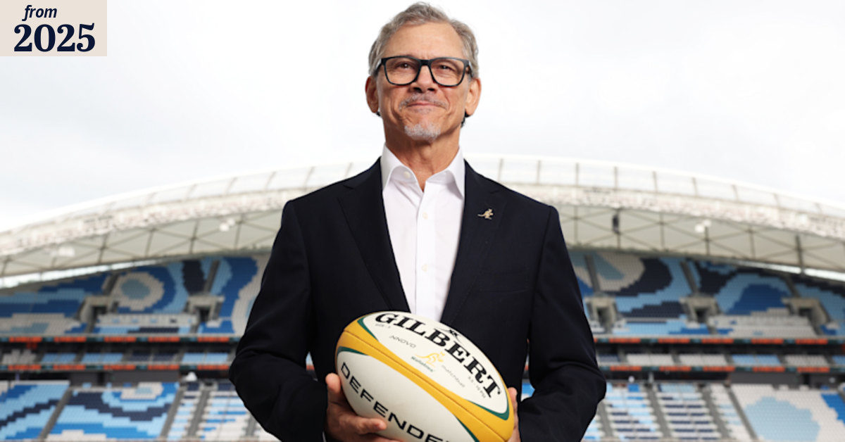 Wallabies: Queensland Reds to launch global hunt for Les Kiss coach ...