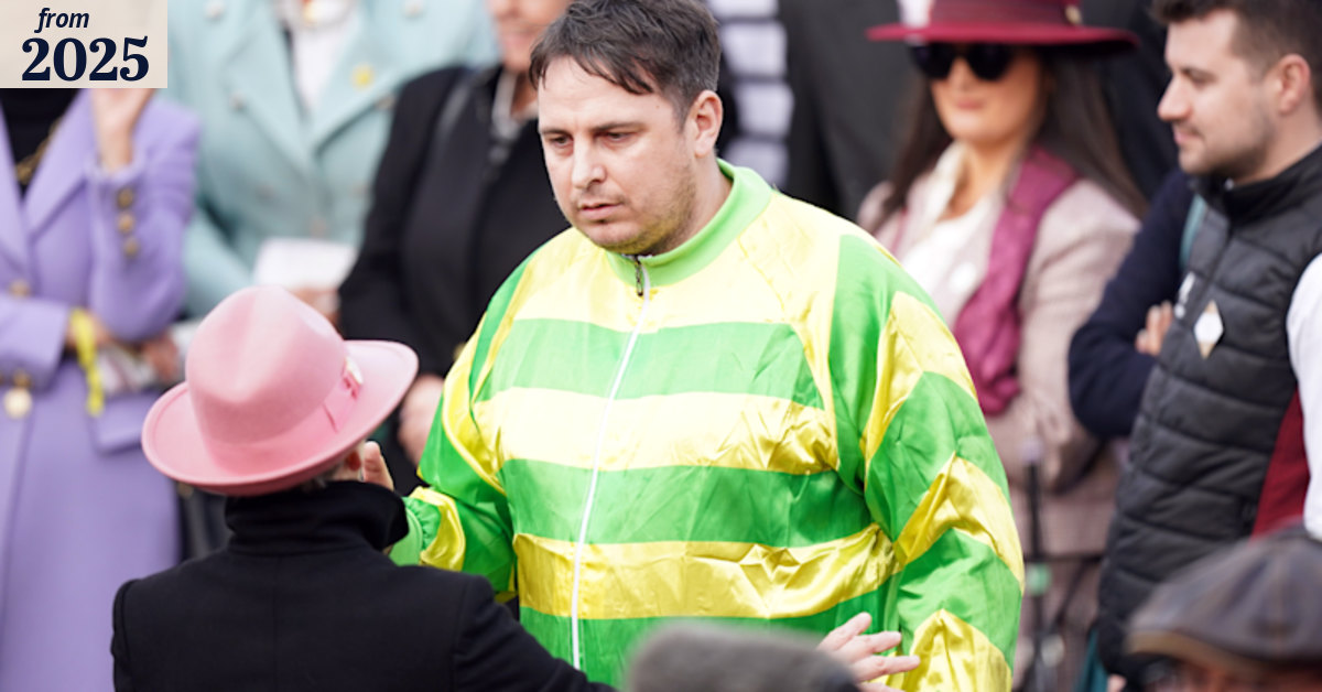 Who is Daniel Jarvis, the pitch invader with a history of sports pranks ...