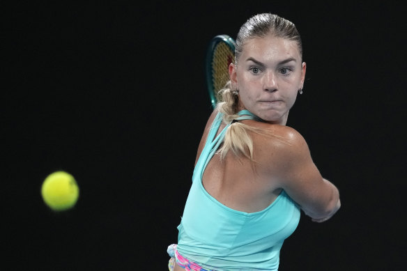 Australian Open 2024 LIVE updates: De Minaur leads Aussie charge as ...