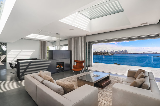 House prices: Top-end suburbs fall harder as rates climb