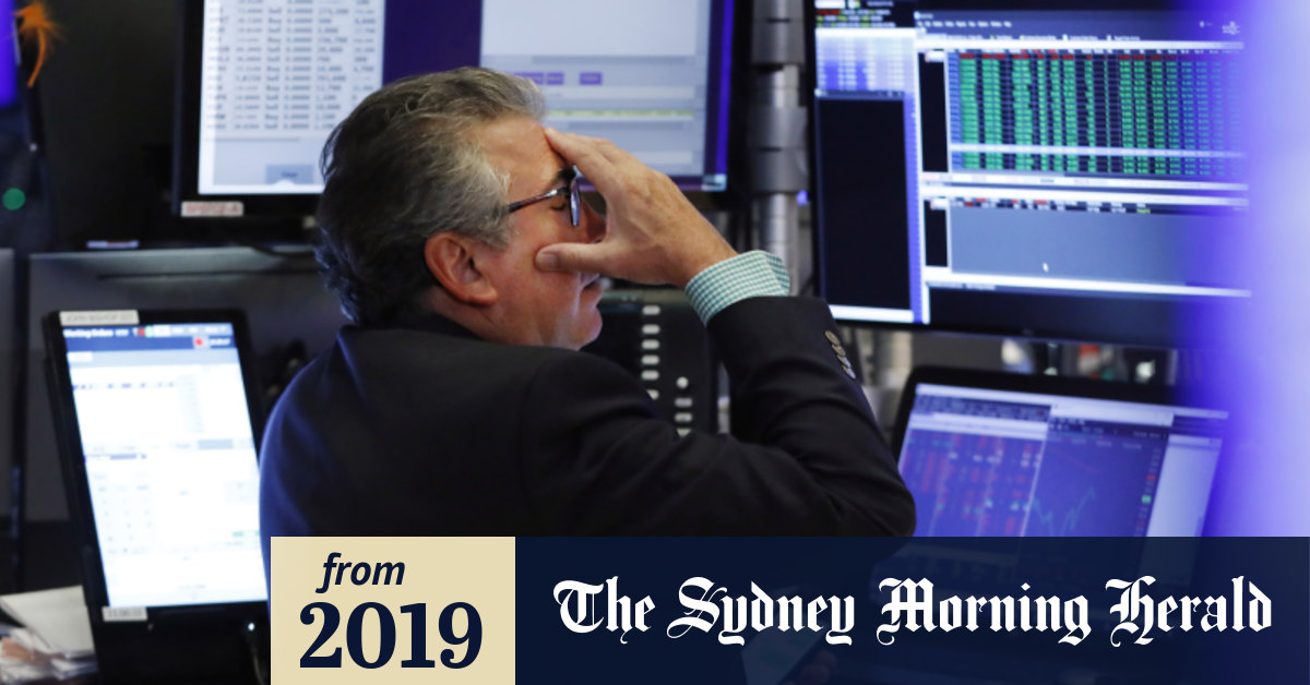 Inverted yield curve searches spike on Google after Trump tweet