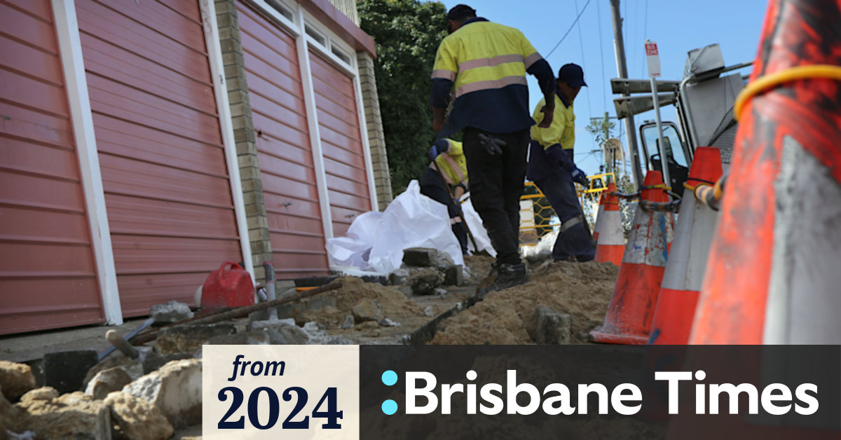 Crews work into night to repair week-long Brisbane NBN outages