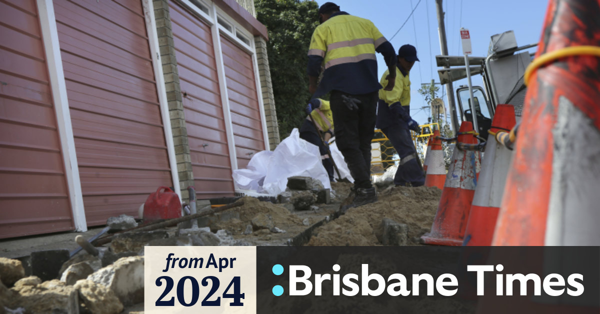 Crews work into night to repair week-long Brisbane NBN outages