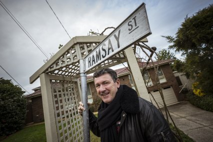 Neighbours super-fan flies from UK to visit sets of much-loved soapie