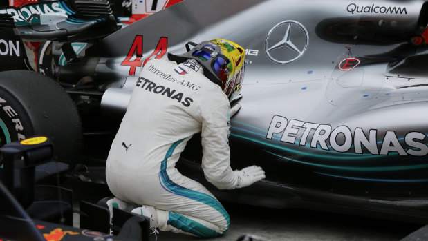 Brazil GP: Lewis Hamilton wins in Brazil as Mercedes take fifth F1 title