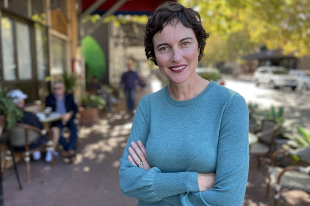 Election 2022: ‘teal’ independent challenge from Kate Chaney in Curtin ...