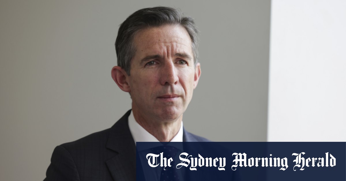 Simon Birmingham takes ANZ job as head of Asia Pacific engagement