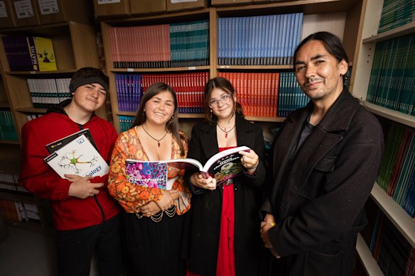 Back to school costs: Victorian families struggle with rising expenses ...