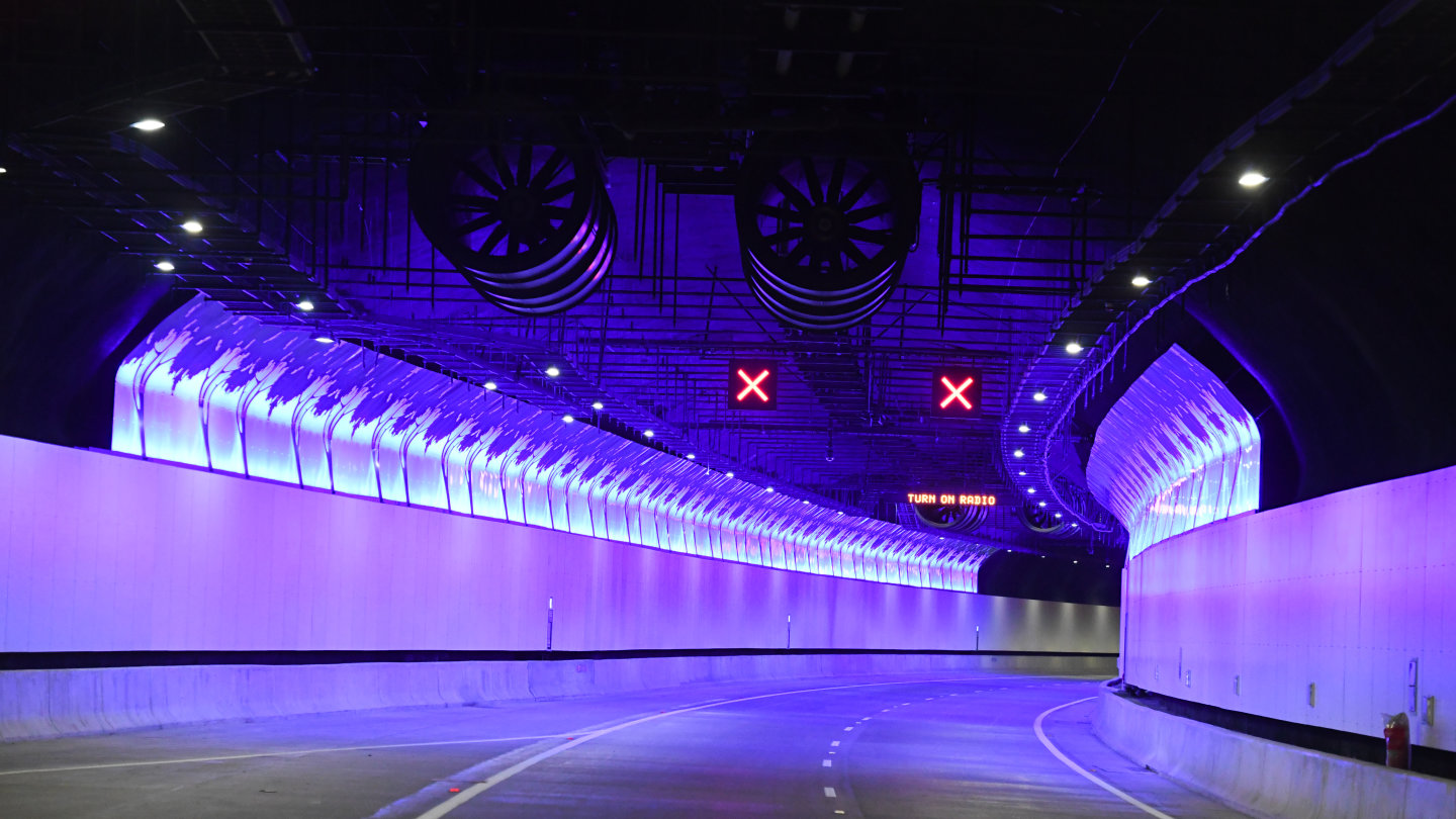 Transurban CEO Scott Charlton charges ahead