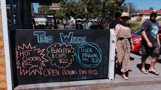 What Georgie Gardner has in common with photographer Max Dupain