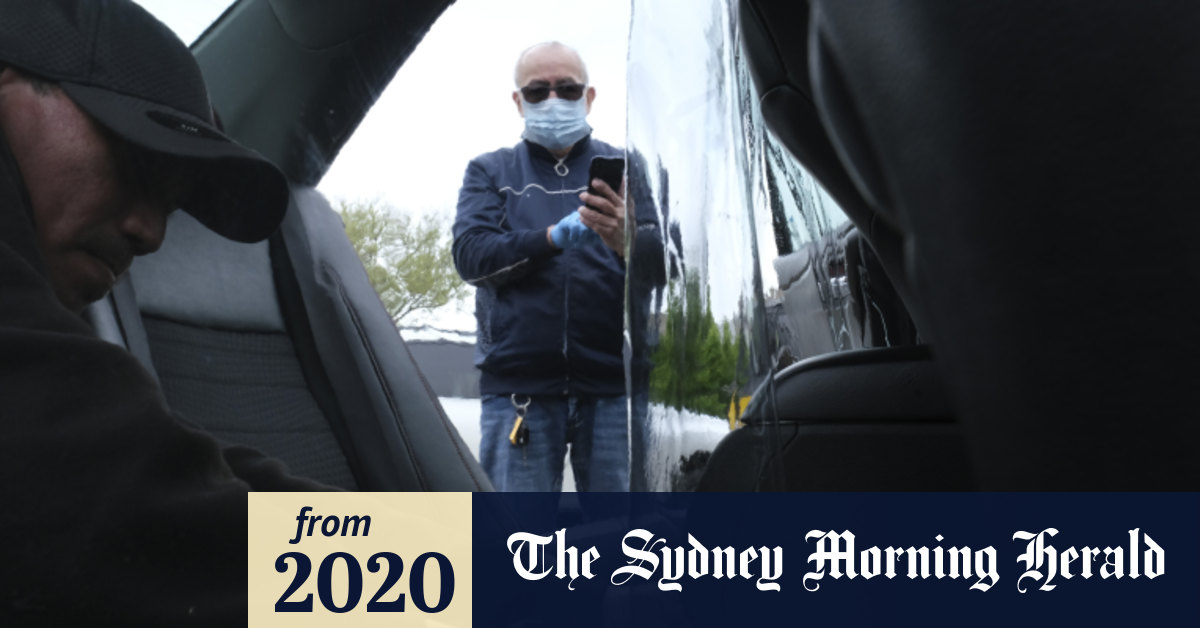 Uber plans to require that passengers provide face-mask selfies