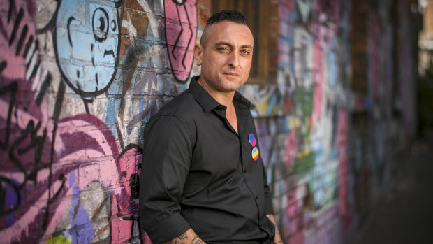 Bisexual mental health highlighted in large Who I Am study by La Trobe ...