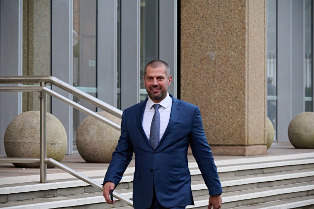 Kumova dismisses share trading allegations