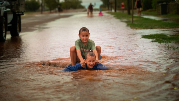 La Nina breaks the dry as Windorah floods