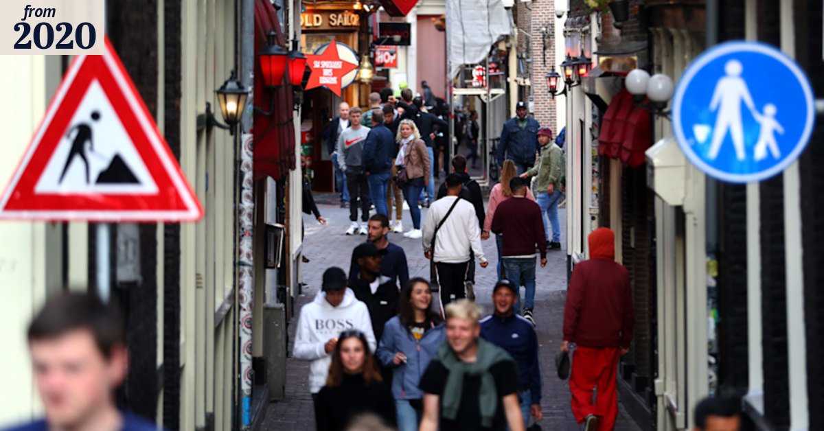 Dutch government will not advise public to wear masks: minister