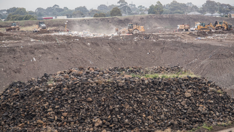 Underground fire burning for months in rubbish dump