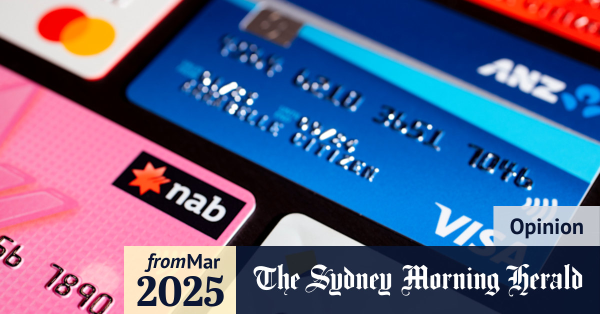 Money tips: Should I get a credit card before I apply for a home loan?