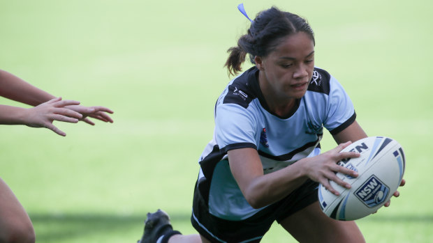 Georgia Hannaway and Faith Nathan earn Dubai Sevens World Series debuts