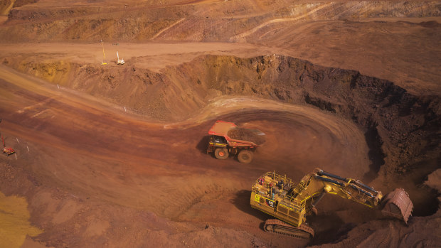 FMG ASX: Fortescue dumps vast WA wind, solar farm project Uaroo ...