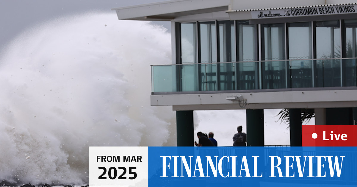 Australia news from Friday 7th March 2025: Cyclone Alfred 90km away ...