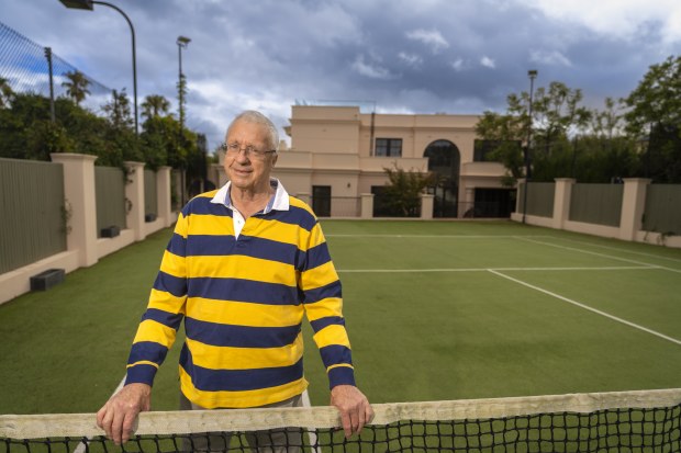 House prices: Does a swimming pool or a tennis court make a home more ...