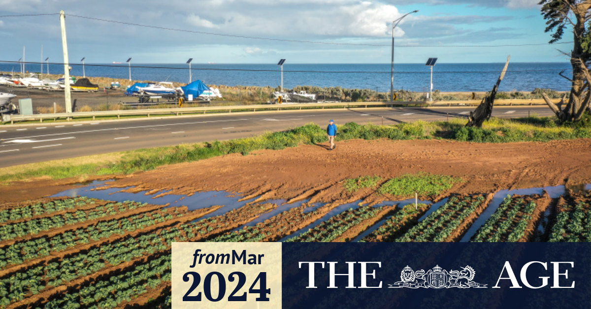 Melbourne urban sprawl: Farms and green wedges that ring city win ...