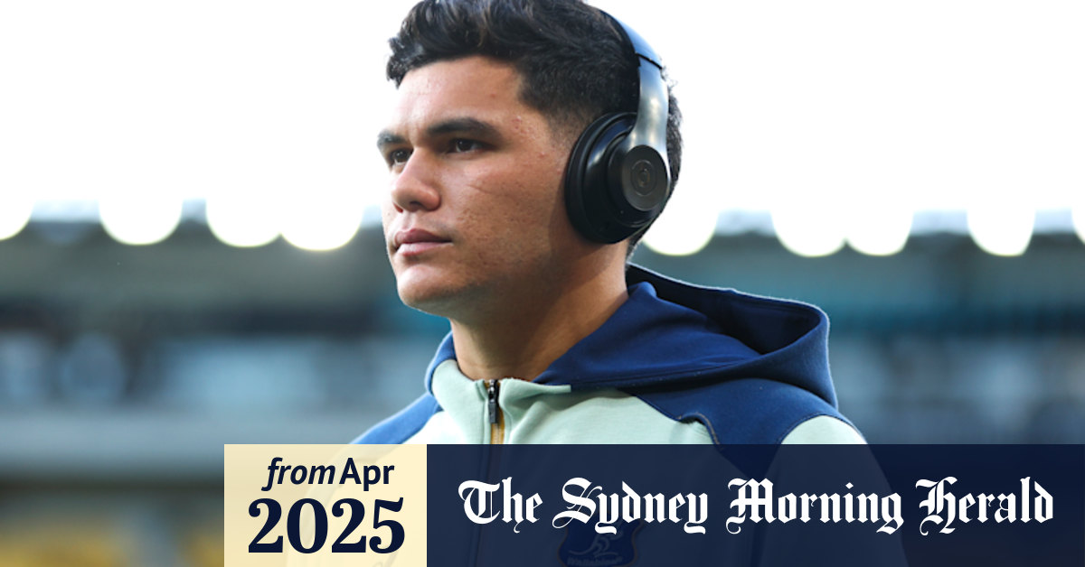 Super Rugby 2025: Noah Lolesio should remain in Wallabies selection ...