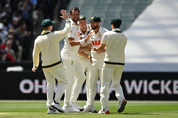 The Ashes 2025 LIVE: Australia vs England fourth test day 1 cricket ...