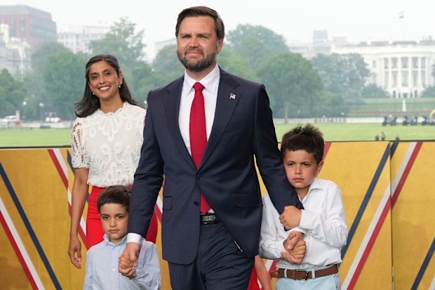 US Vice President J.D Vance’s Ohio kayak trip with family sparks ...