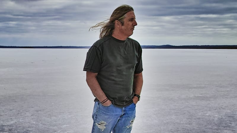 'Less than lovely': what Tim Winton learnt about today's men while surfing