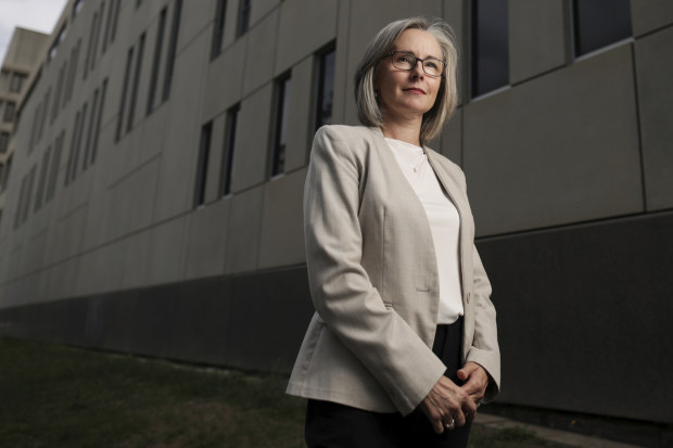 Cyber spy agency the Australian Signals Directorate wants lawyers ‘out ...