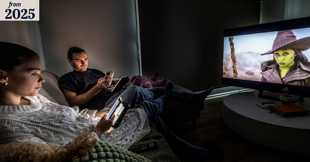 Second-screening: Our phone addiction is forcing producers to change ...