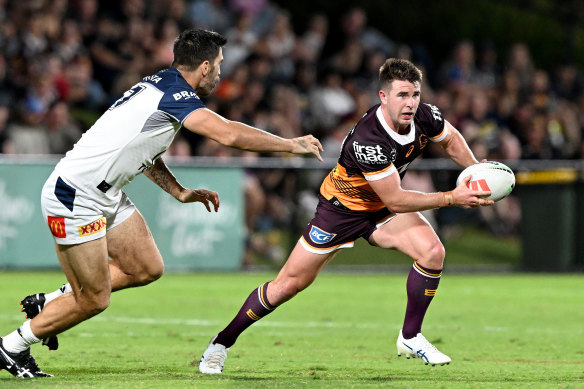Adam Reynolds raring: How Brisbane Broncos skipper allayed Las Vegas ...