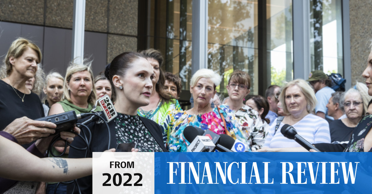 Johnson & Johnson to pay pelvic mesh victims record $300m settlement