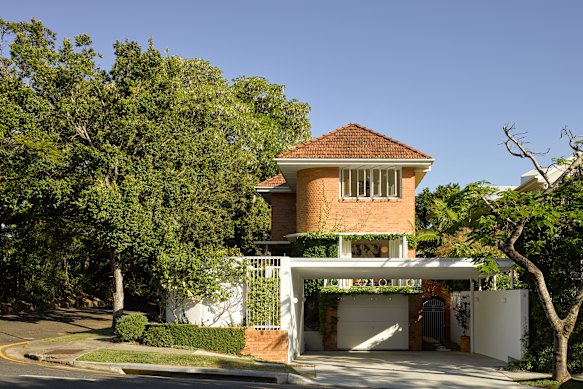 The Brisbane suburbs where knockdown rebuilds are a dime a dozen