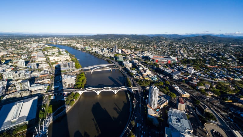North v south: Brisbane's watery divide