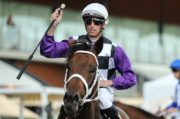 Old stager and young gun could make it a day for the ages for Nash